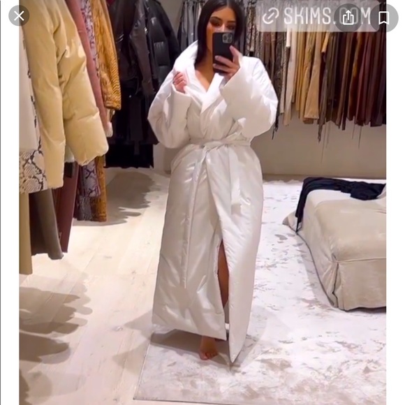 SKIMS | Intimates & Sleepwear | Skims Duvet Robe Kim Kardashian | Poshmark